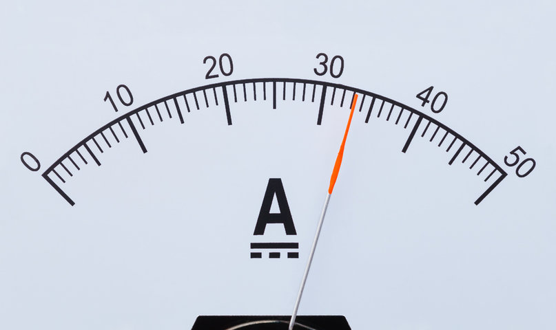 Volts vs Amps: Key Differences, Real-Life Examples & Safety Tips